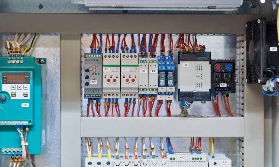 Benefits of Frequency Converters vs. Generators – Visicomm